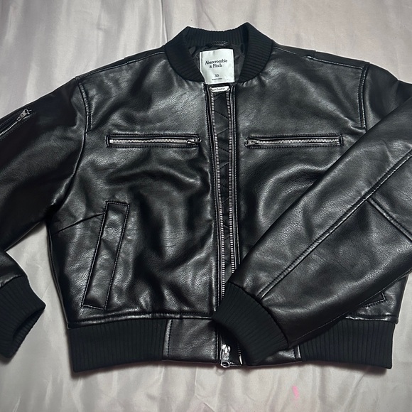 Abercrombie & Fitch | Jackets & Coats | Abercrombie Fitch Leather Bomber Jacket | Poshmark